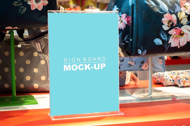 Benefits of Imprinting Logo on Displays – DANONI